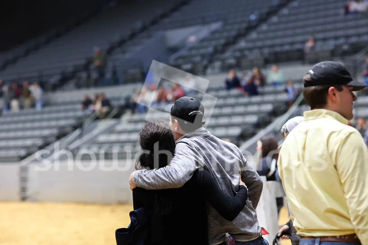 Around the Grounds Image CL3GxsHdHdeYeLenCkYkgZ